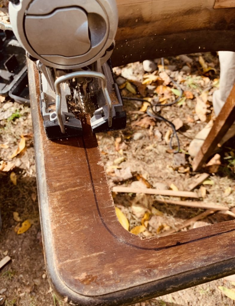 Vintage Sewing Machine to Bar Cart