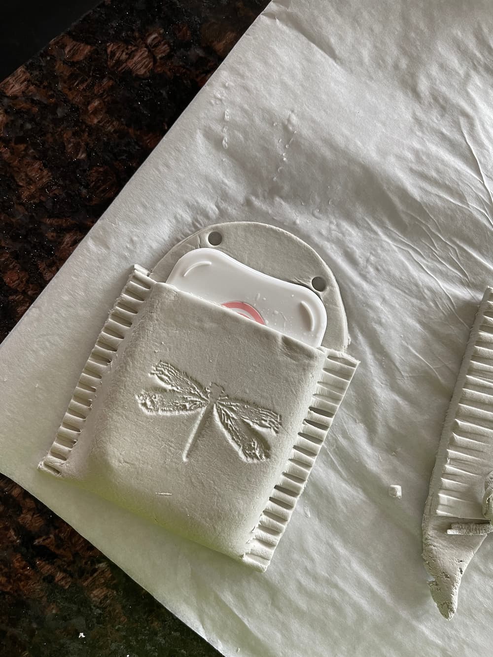 EASY AIR DRY CLAY WALL POCKET - Saved from Salvage